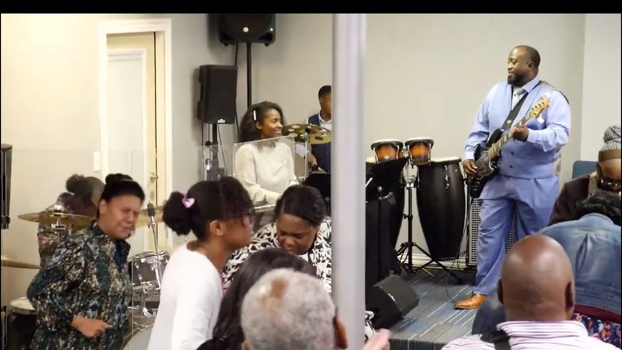 Youth Sunday Service at the Temple! - YouTube