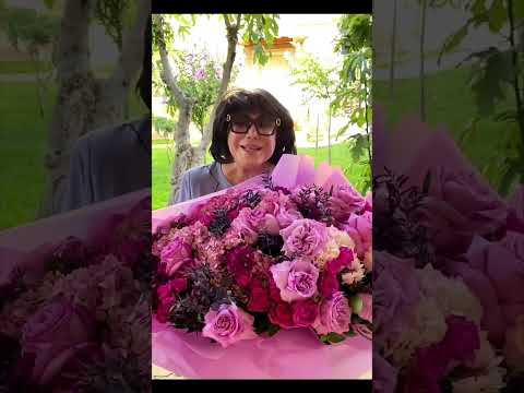 Nazirdən Flora Kərimovaya ad günü hədiyyəsi