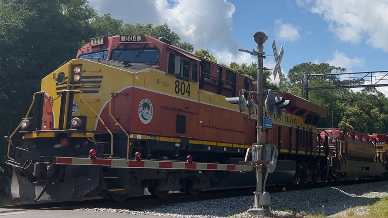 FEC Train 105 passing the Oak Hill defect detector. - YouTube