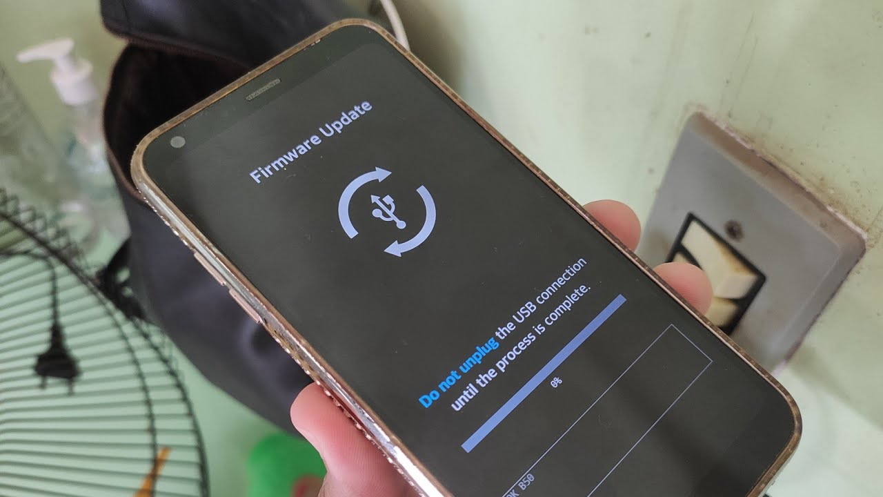 Como resolver o erro (Do not unplug The USB connection until The ...
