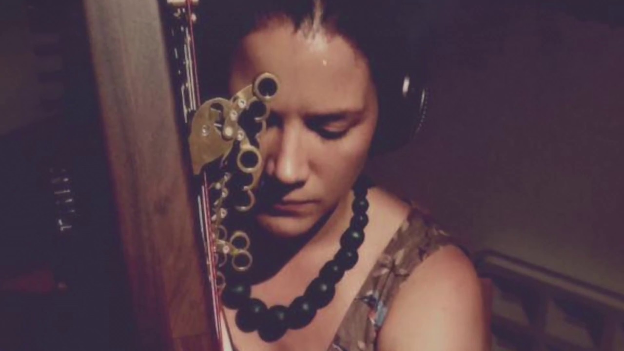 Pippa Reid-Foster HARPIST - YouTube