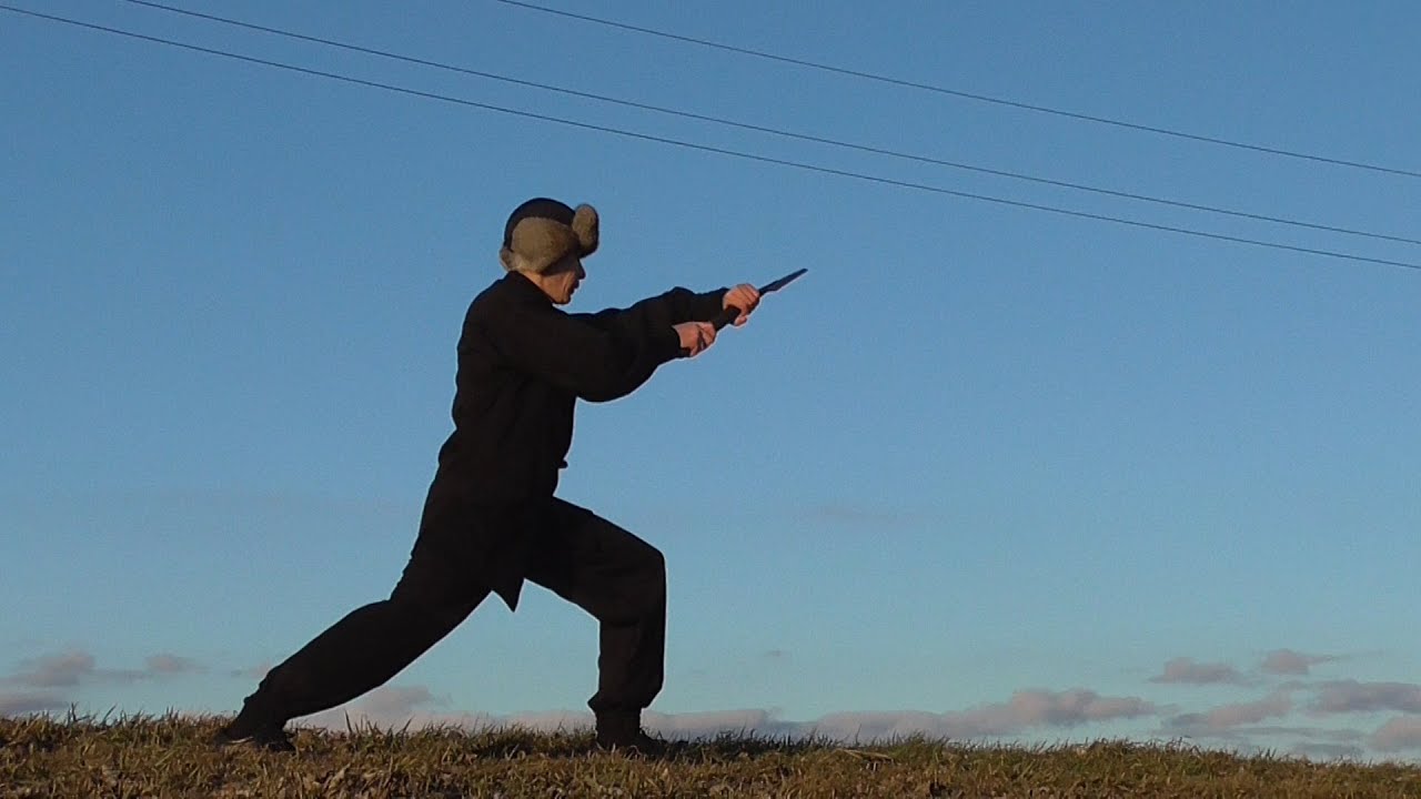 Melee weapon: sapper shovel. Part No. 3, movement. - YouTube