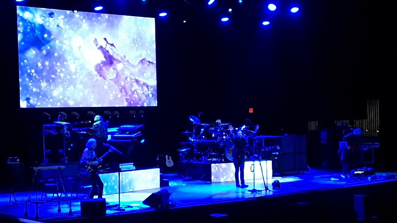 YES ONWARD live CHRIS SQUIRE 6/20/2019 Westchester County Center - YouTube
