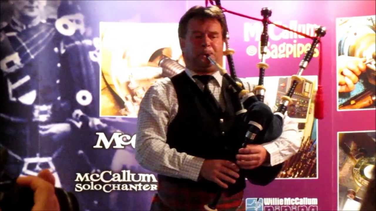 Piping Live! 2012 Thursday - Angus MacColl 6/8 Marches - YouTube