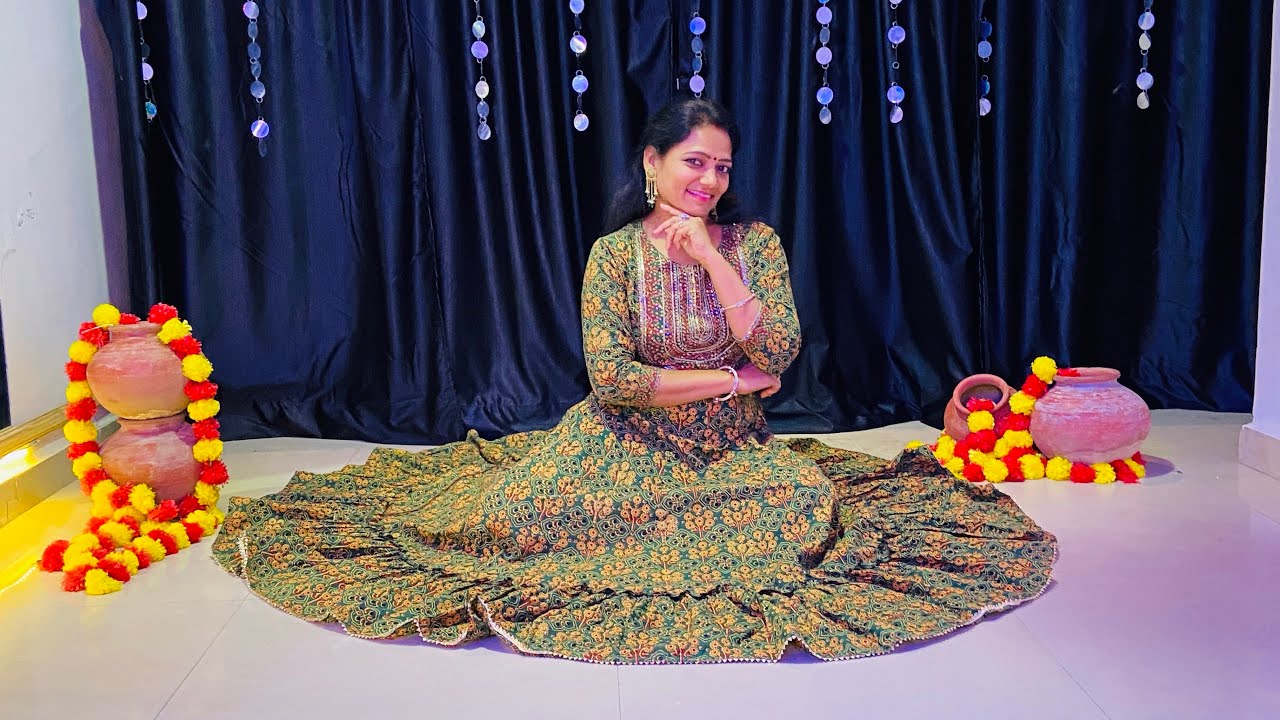 Aankhon se batana /sitting - semi classical / Rutva Raghuvanshi ...