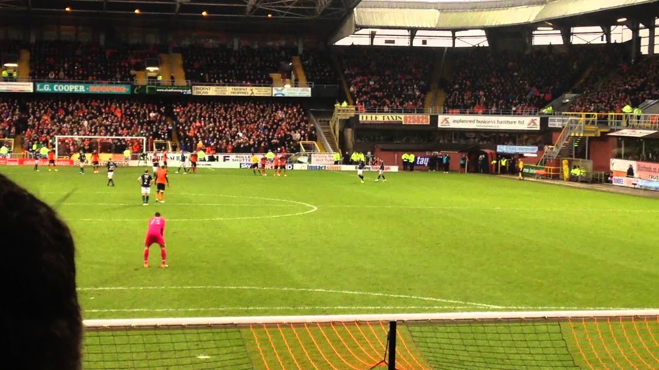 Dundee United v Dundee - Greig Stewart Goal(Dundee): 01/01/2015 - YouTube