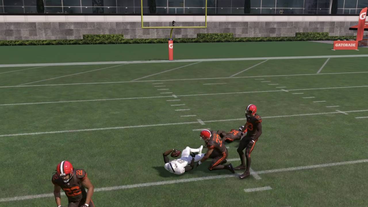 Madden NFL 17_crazy interception - YouTube