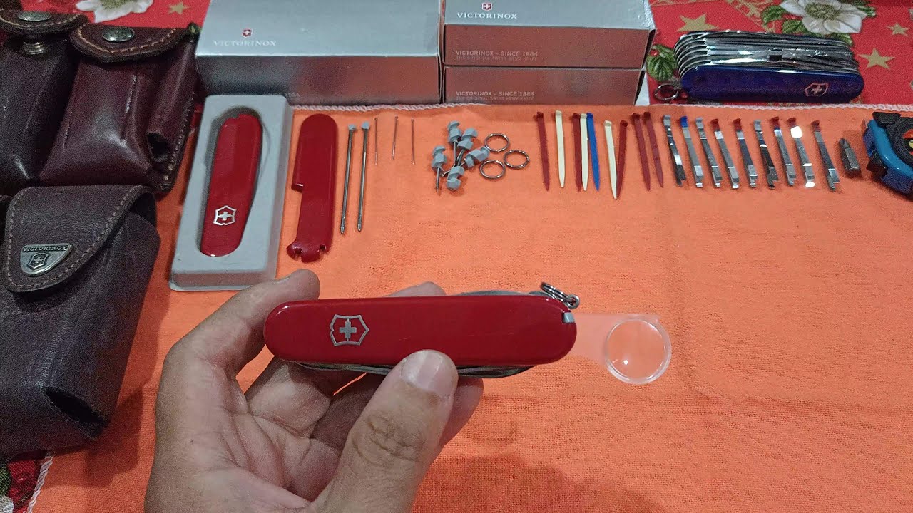 Victorinox Explorer (Mod 1.6703 red) Review - YouTube