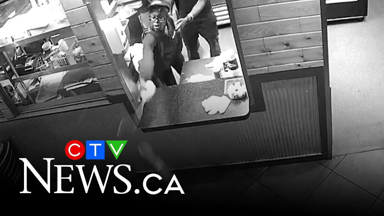 Wingstop manager allegedly attacks customers with hot grease and dressing - YouTube