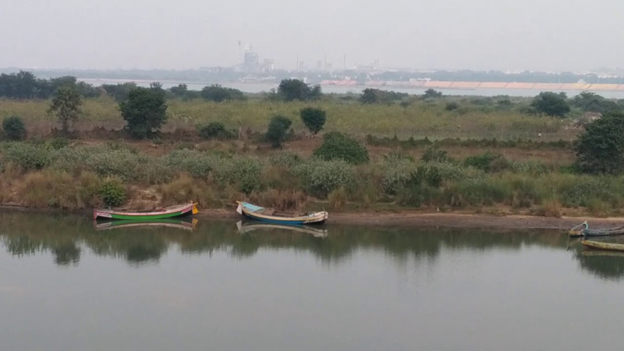 Pichuka Lanka Island on River Godavari - YouTube