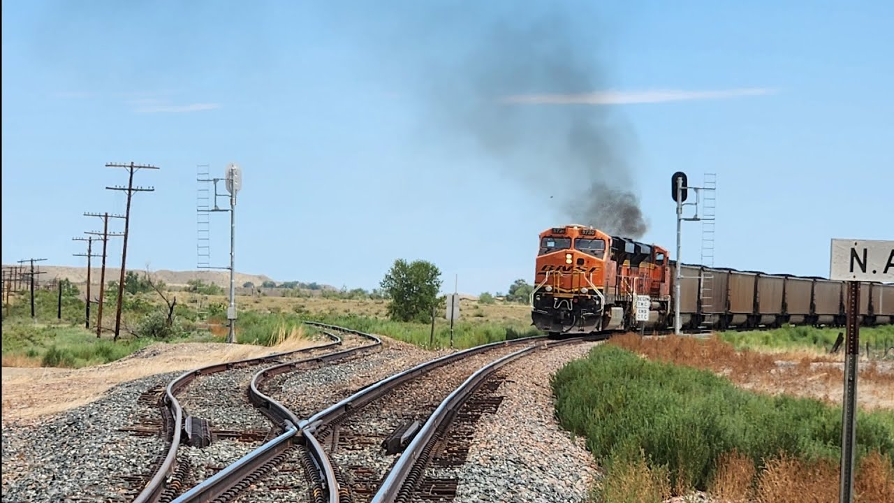BNSF 6038 Leads the C-RWMSLP past NA Jct. with a RL K5HL - YouTube