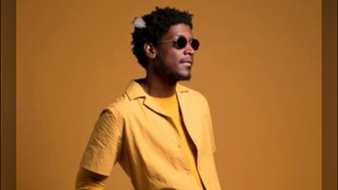 Let it be Labrinth (playing twice offset by 4 lines) - YouTube