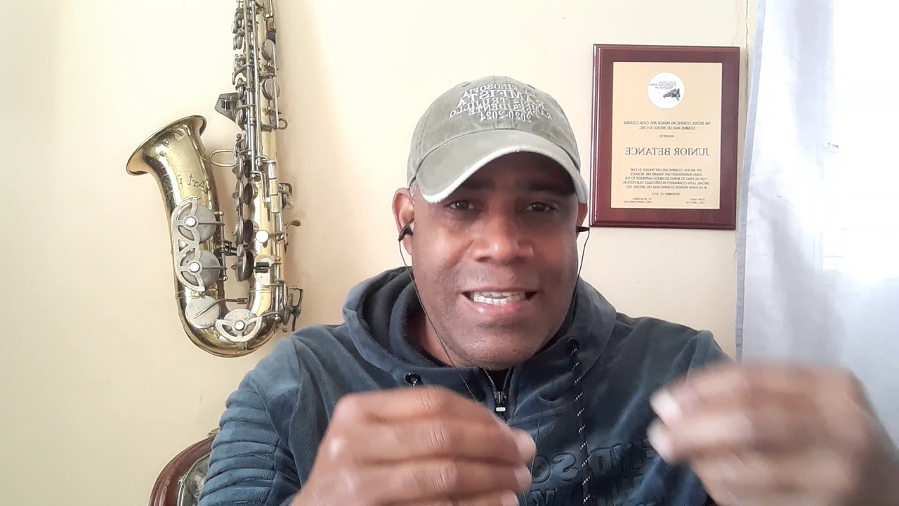 J.BETANCES REPORTANDO DESDE New York; PARA "El Súper Poder" - YouTube