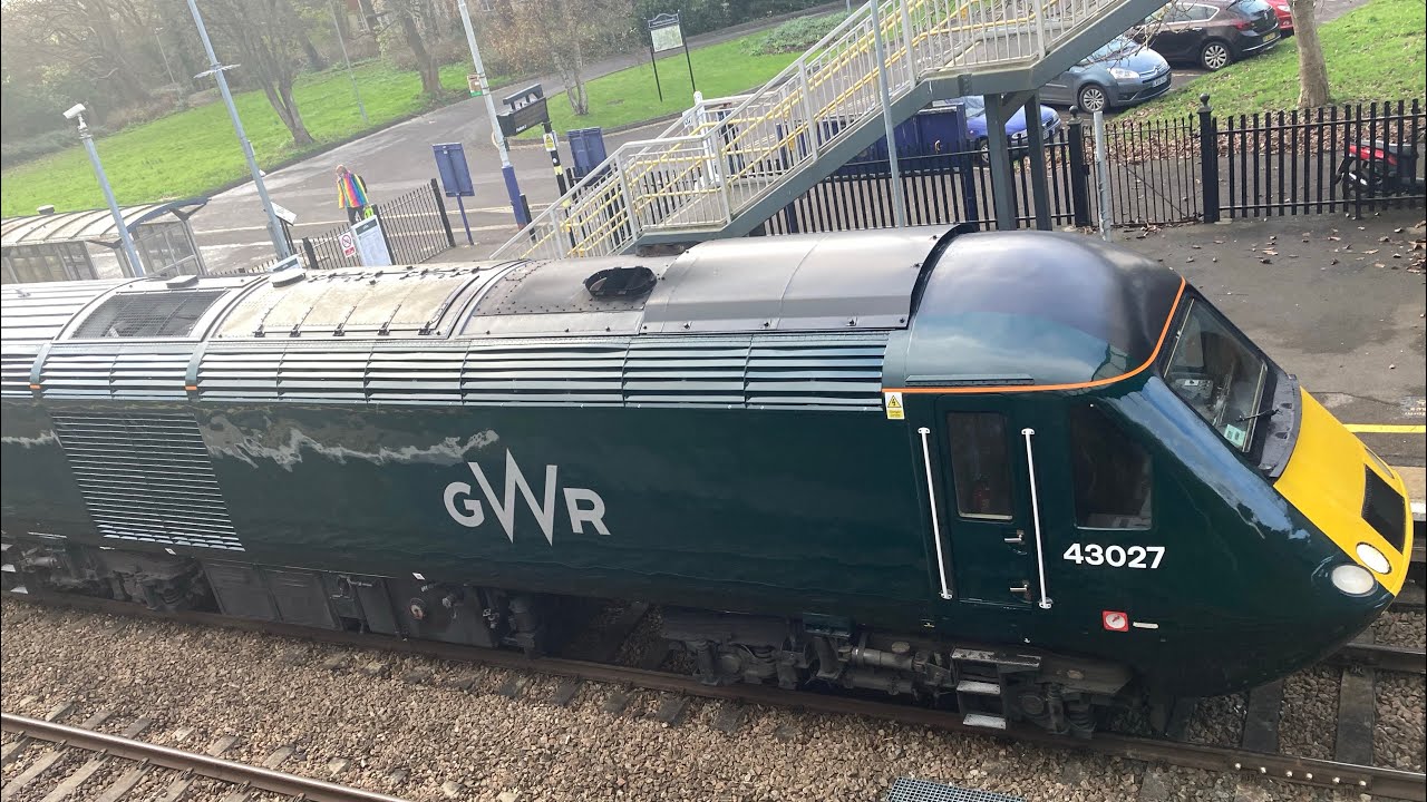 *NEWLY PAINTED* GWR 43027 & 43171 arrive and depart Highbridge And ...