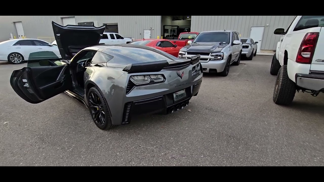 C7 ZO6 Cold start with BTR stage 2 supercharged cam - YouTube