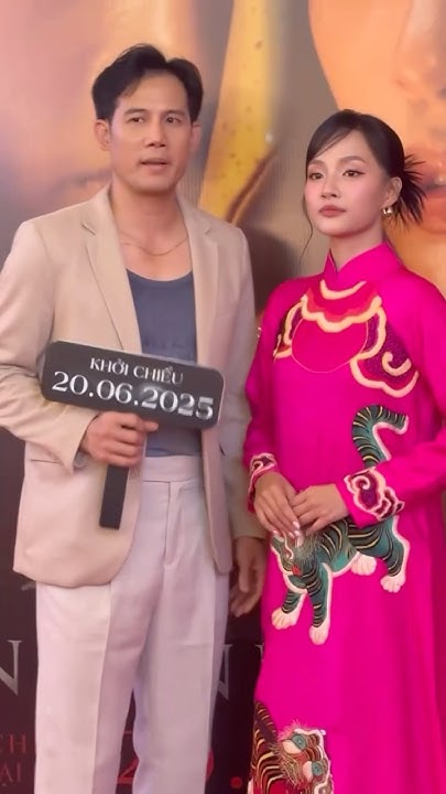 Thanh Thức xuống tận nơi nắm tay nữ diễn viên trẻ Phương Thanh lên chụp hình cùng - YouTube