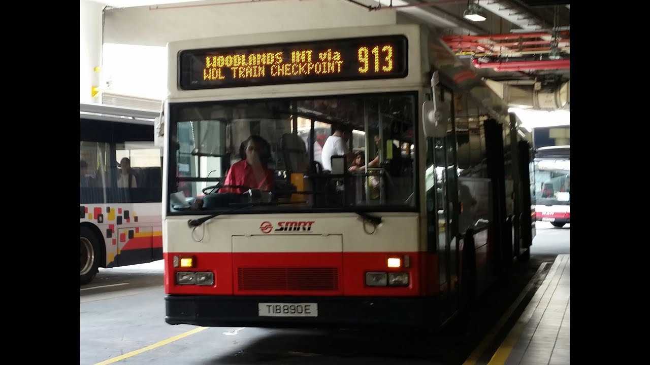 SMRT Buses [Mercedes Benz O405G] (Hispano MKI) TIB890E on Service 913 ...