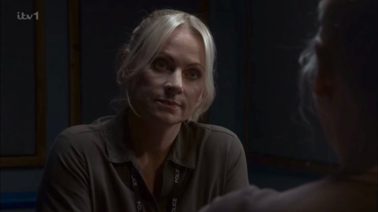 DS Lisa Swain scenes • 08/11/2023 - YouTube