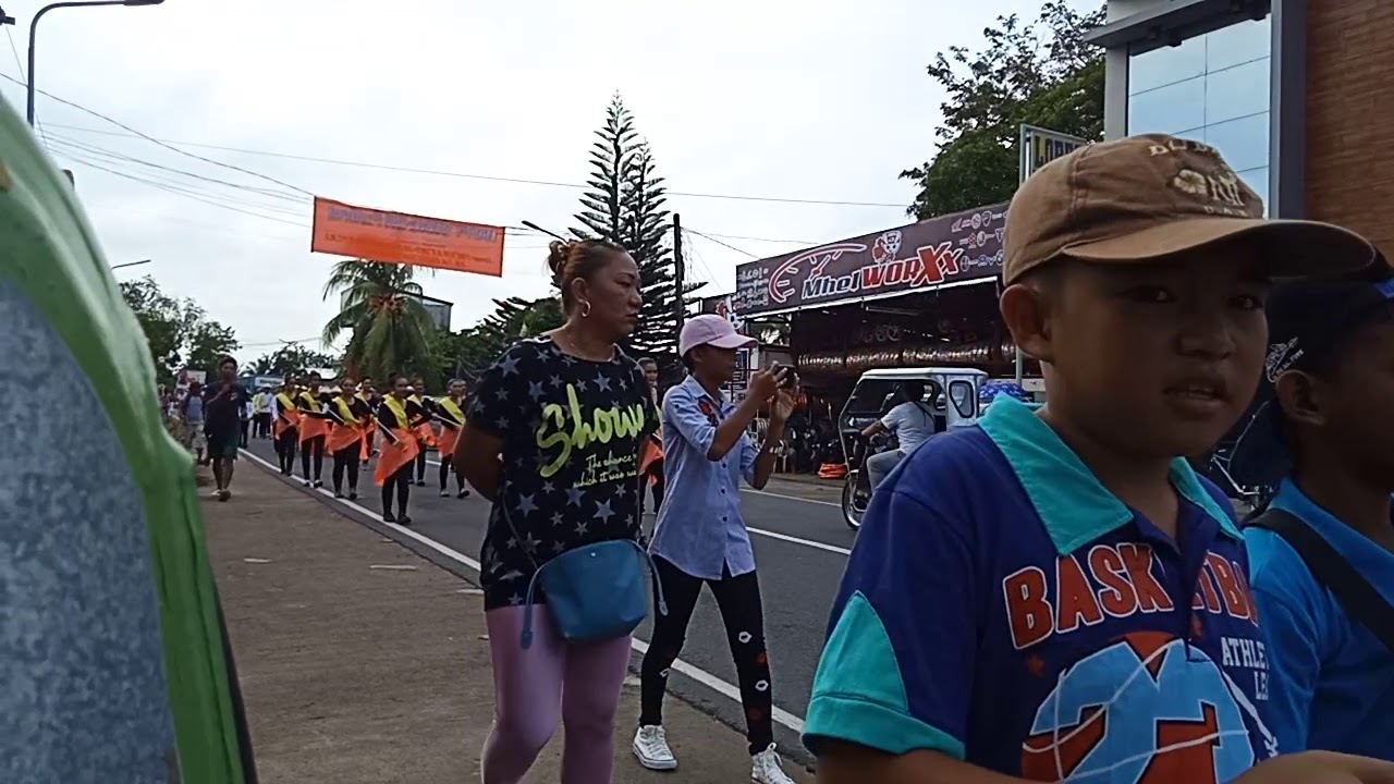 CIVIL MILITARY PARADE BUSIG-ON LABO CAMARINES NORTE - YouTube