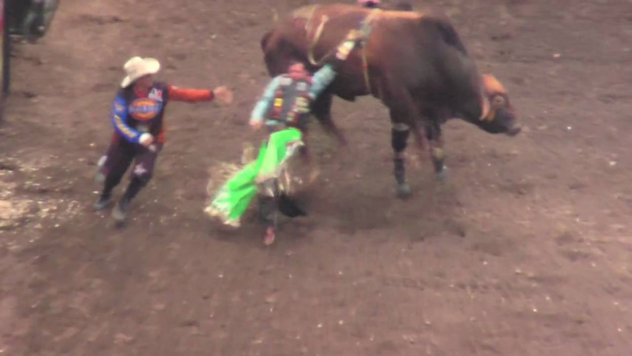 PBR @ MSG January 8th 2010 - YouTube