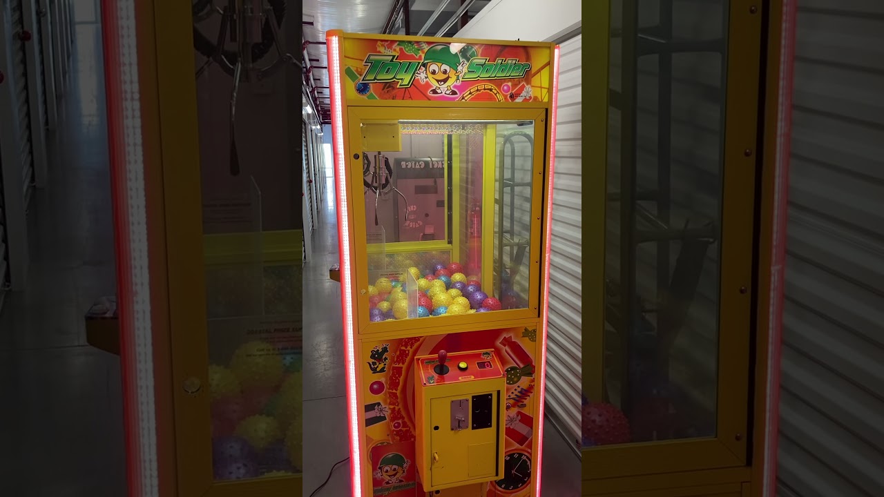 31” Toy Soldier Crane Claw Machine Arcade Game! - YouTube