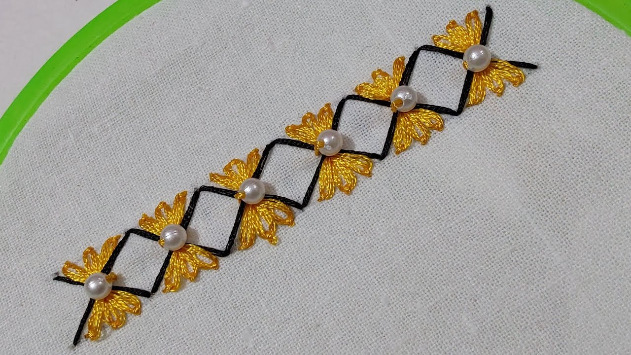 Super Easy Hand Embroidery Design 💫हाथ की कढ़ाई #NayabDesign 💕 Attractive Handwork Design ...