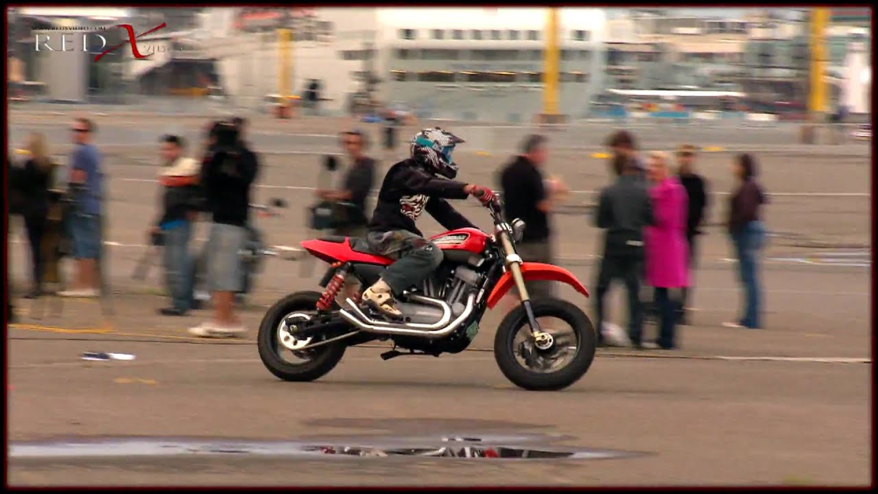 Jumpin Jack Walker - 161ft Long Distance Jump, HARLEY-DAVIDSON - YouTube