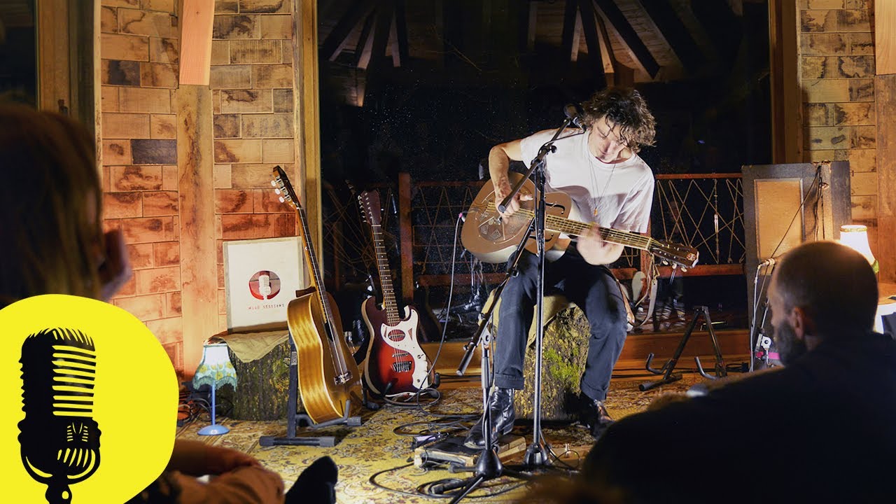 RAMAN. : Talkin' | Wood Session - YouTube