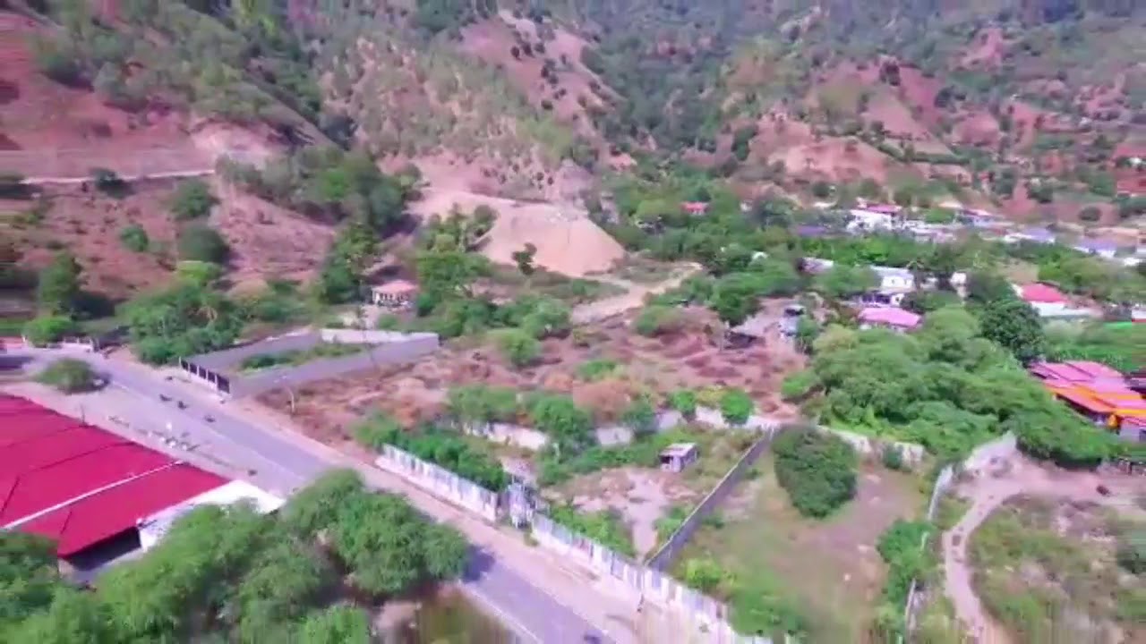 Januari di Kota Dili, Timor-Leste - YouTube