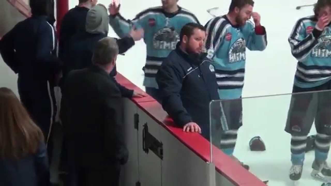 Jersey Hitmen's Toby Harris Receives USPHL Coach Of Year Award - YouTube