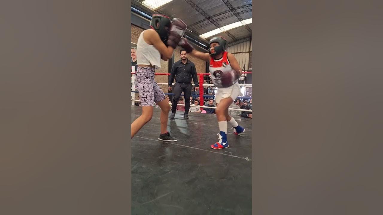 Pelea en JCL con allegra 🥊🔥😉 #boxeo #pelear #boxing - YouTube