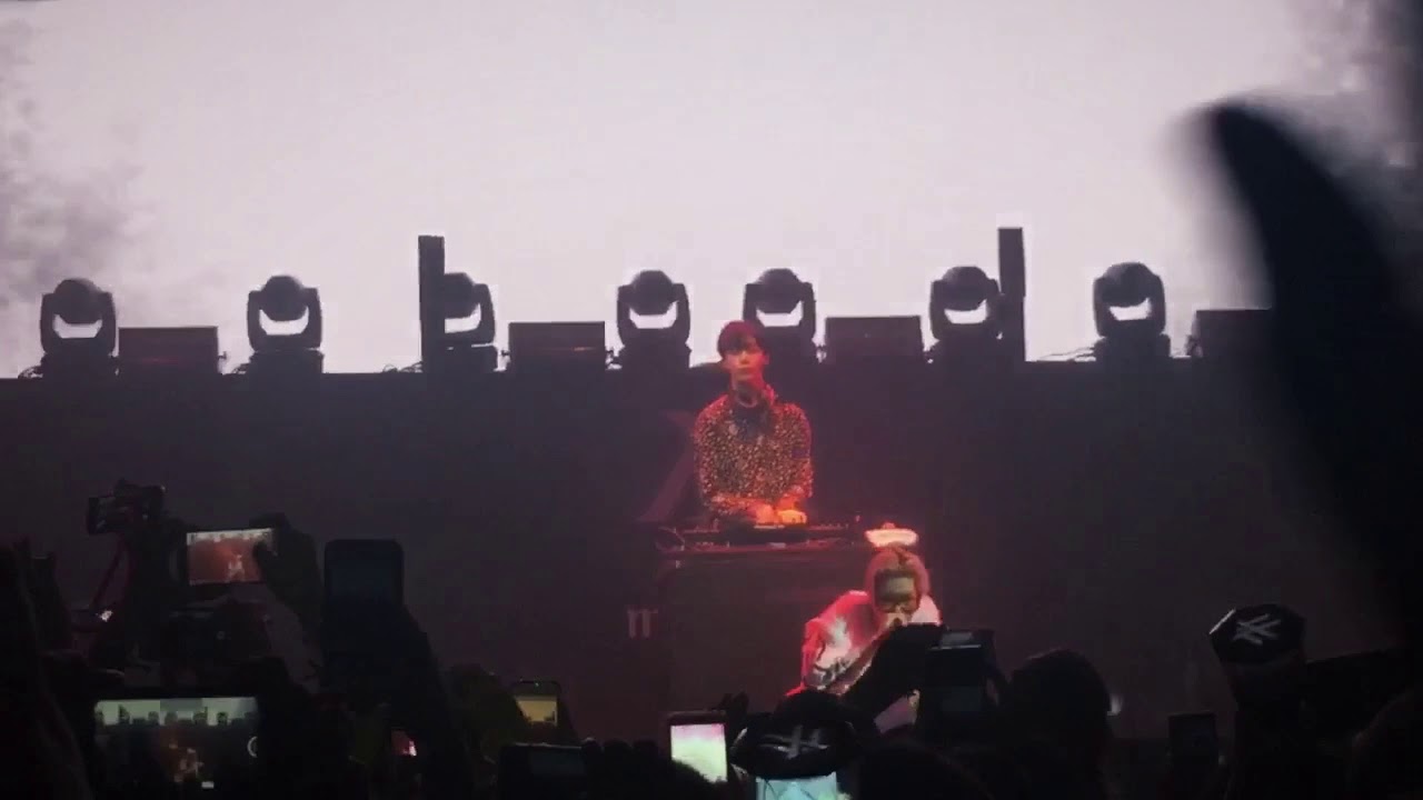 DJ H.One and Jooheon Monsta x Pt1 - YouTube