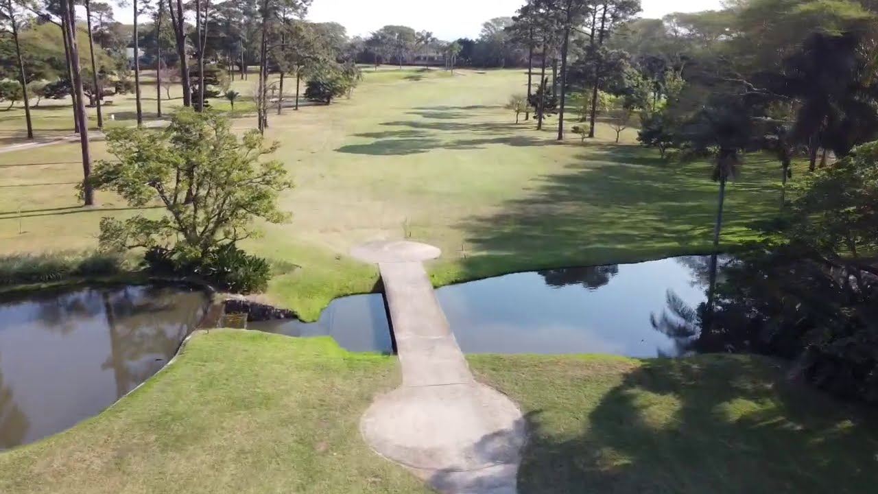 Mount Edgecombe Country Club - 17th hole on The Woods - ccemvideos ...