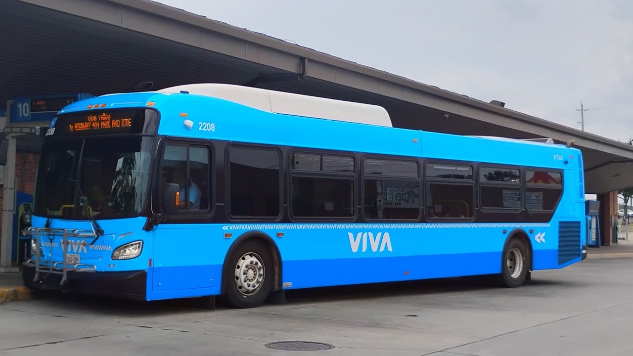 **TEST BUS** Viva wrapped Newflyer XD40 On Viva Yellow to Newmarket ...