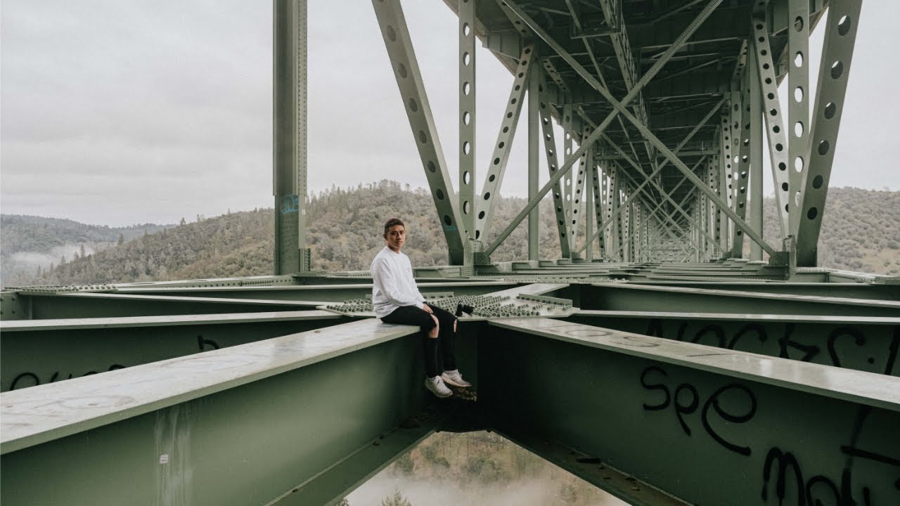 Climbing the tallest bridge in California - YouTube