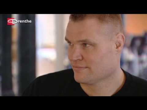 Filmdebuut voor Sem Schilt in Transporter 3 - YouTube