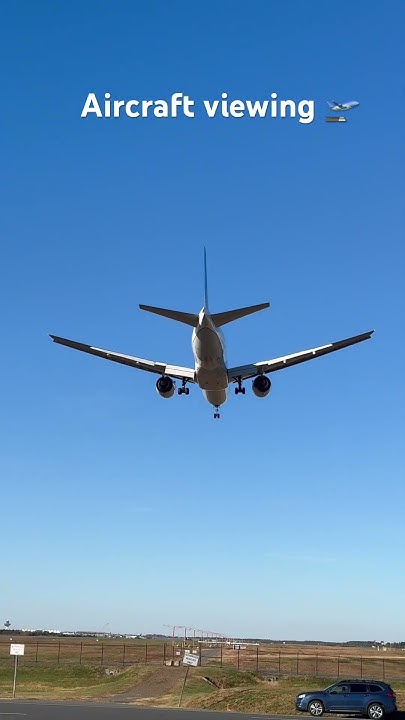 Aircraft viewing #airplane - YouTube