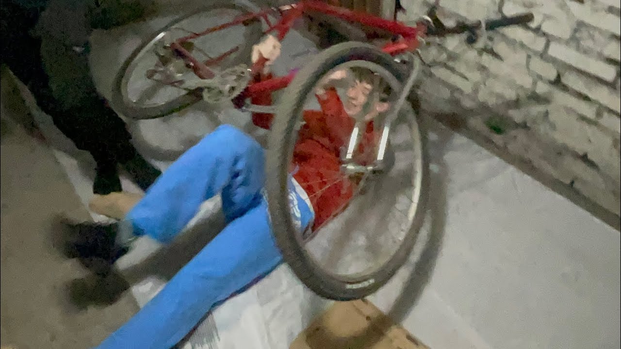 Trening przy użyciu rowera - by senseiZi - YouTube