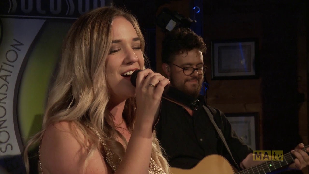 Emy Fournier | Jeter un sort - YouTube