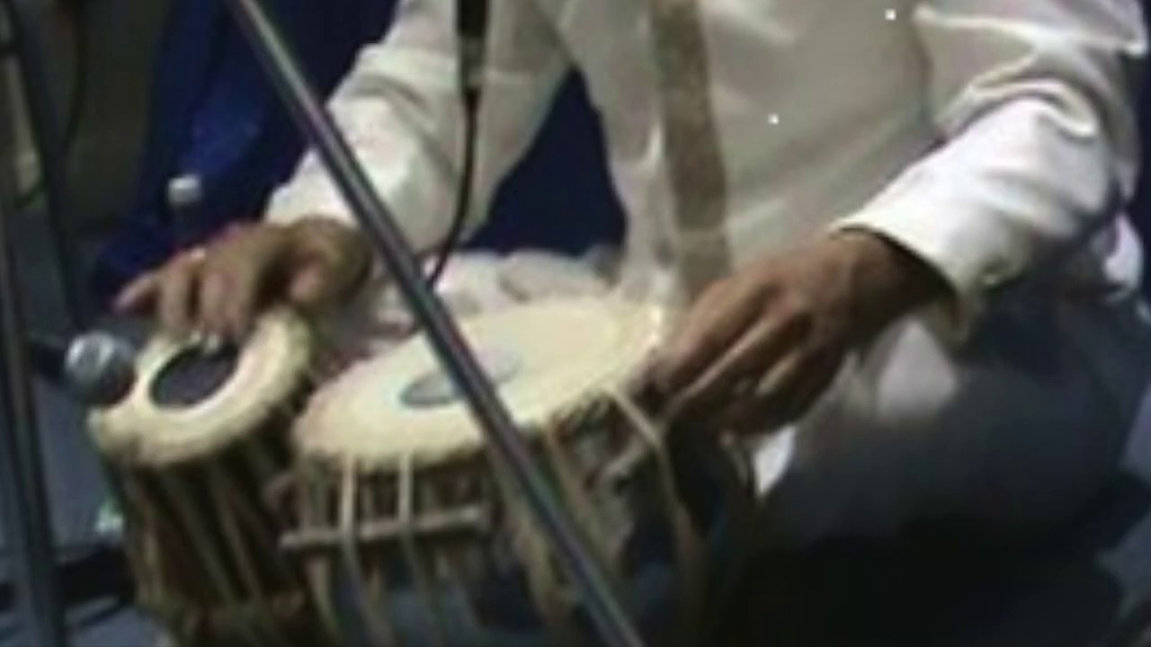 MANTRA - OM SHRI GAIA MA - YouTube