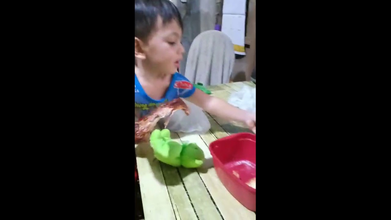 #38 Cute Funny Toddler Mukbang: Pabo Edition!😂 - YouTube