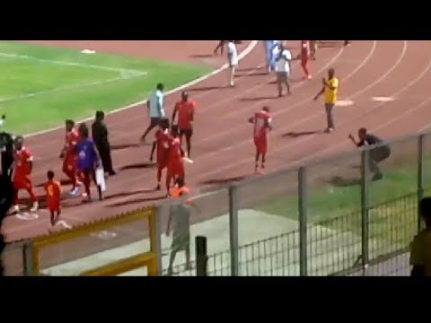 KOTOKO PLAYERS ZEZE, MFEGUE DANCING WITH SONGO AFTER KOTOKU GAME ...