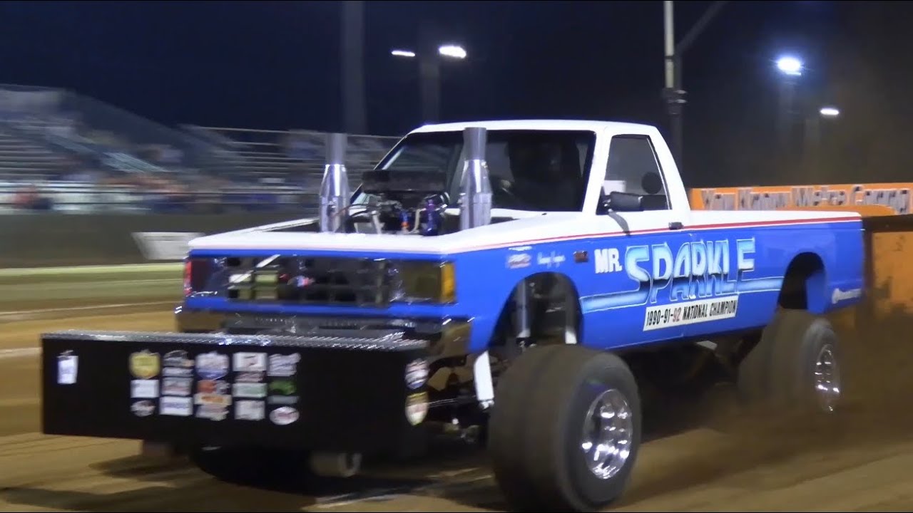 Truck Pulling 2023 - Pro Stock 4x4 Trucks pulling in Hopkinsville, KY ...