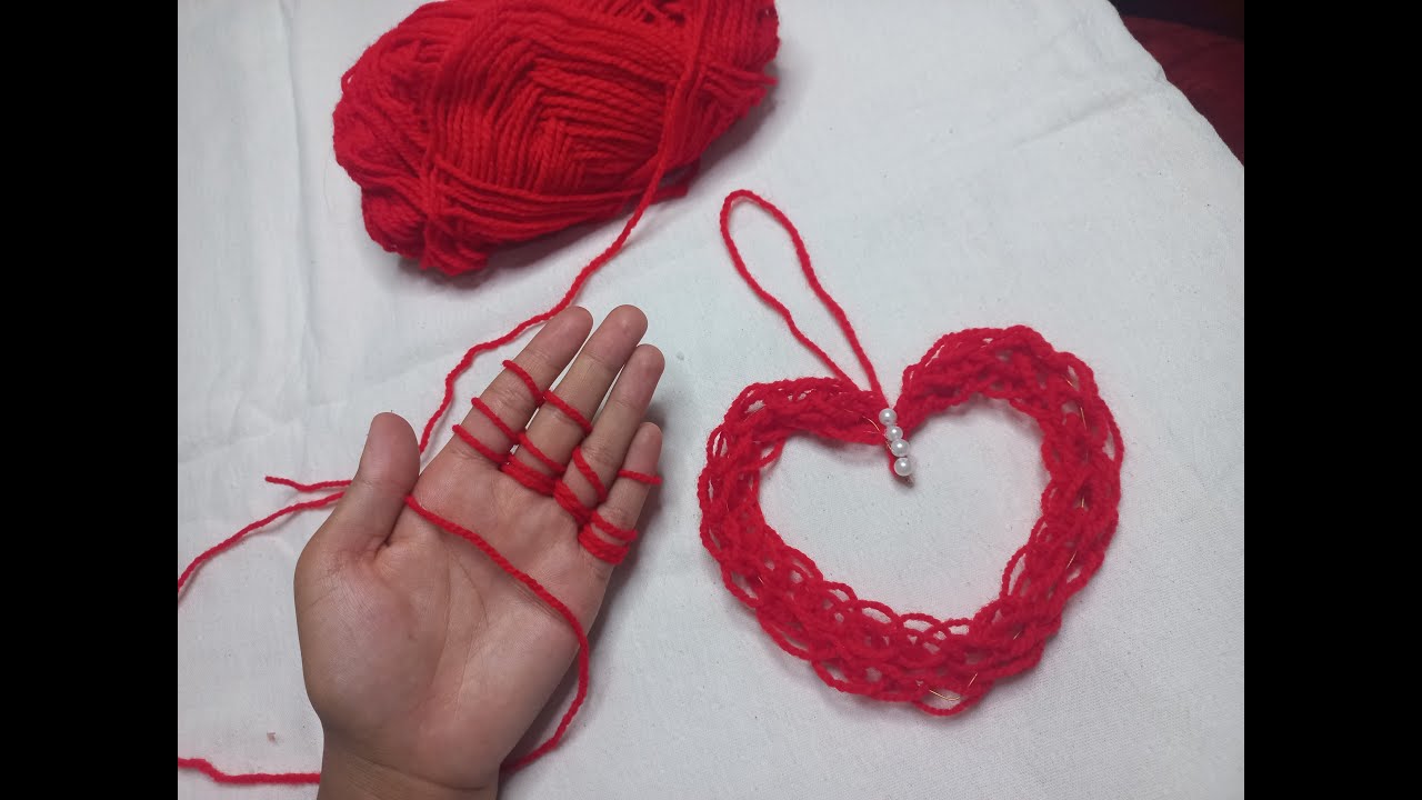 Amazing Woolen Craft Ideas - Easy Heart Making with Finger - DIY Wool ...
