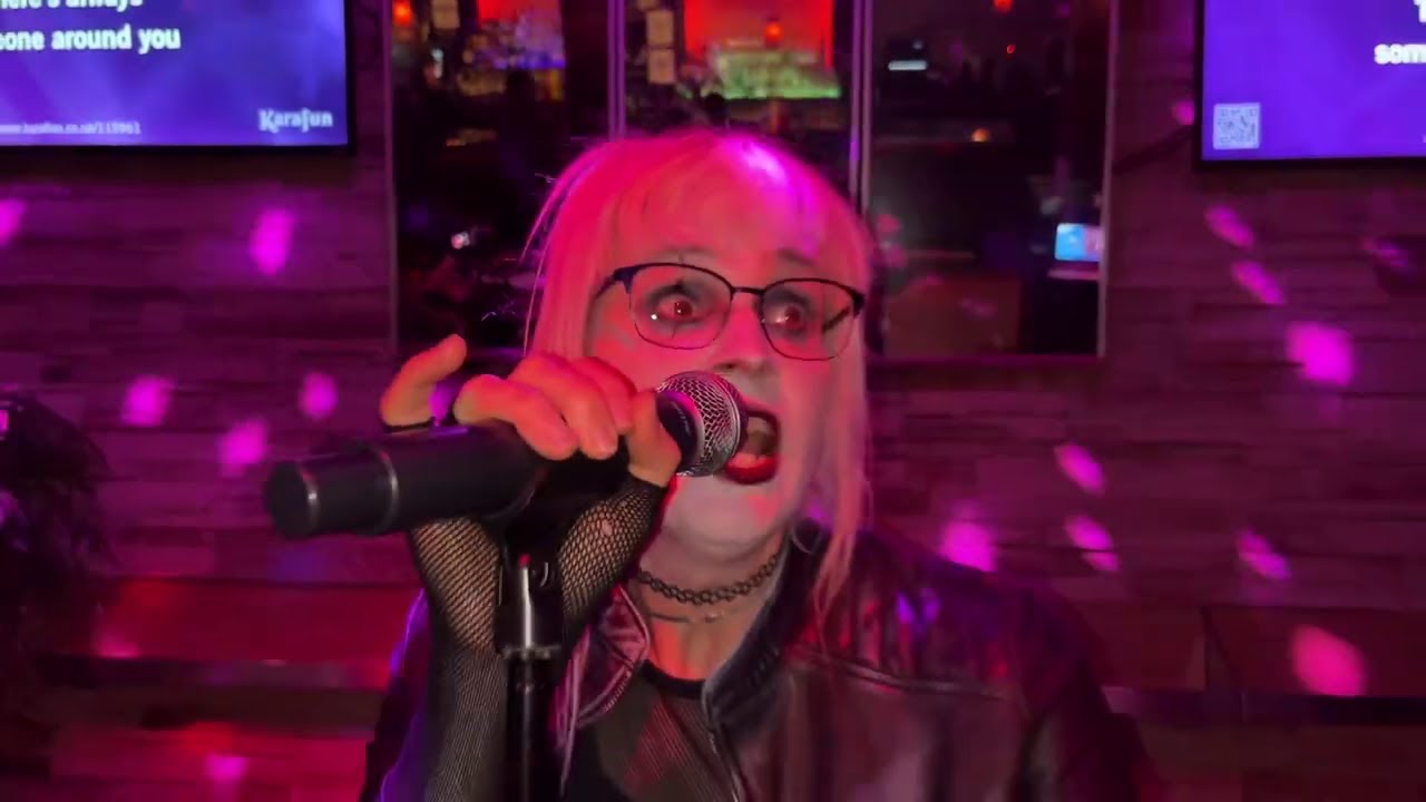 Sherilyn Connelly: "Sunday Morning," Toad Hall, San Francisco, April 23 ...