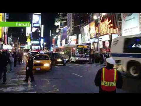 Times Square 2008 - YouTube