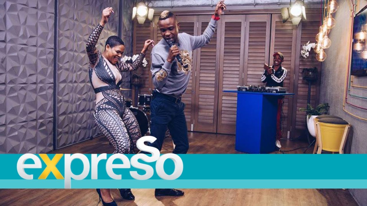 Team Mosha performs "Senya Retla Patela" - YouTube