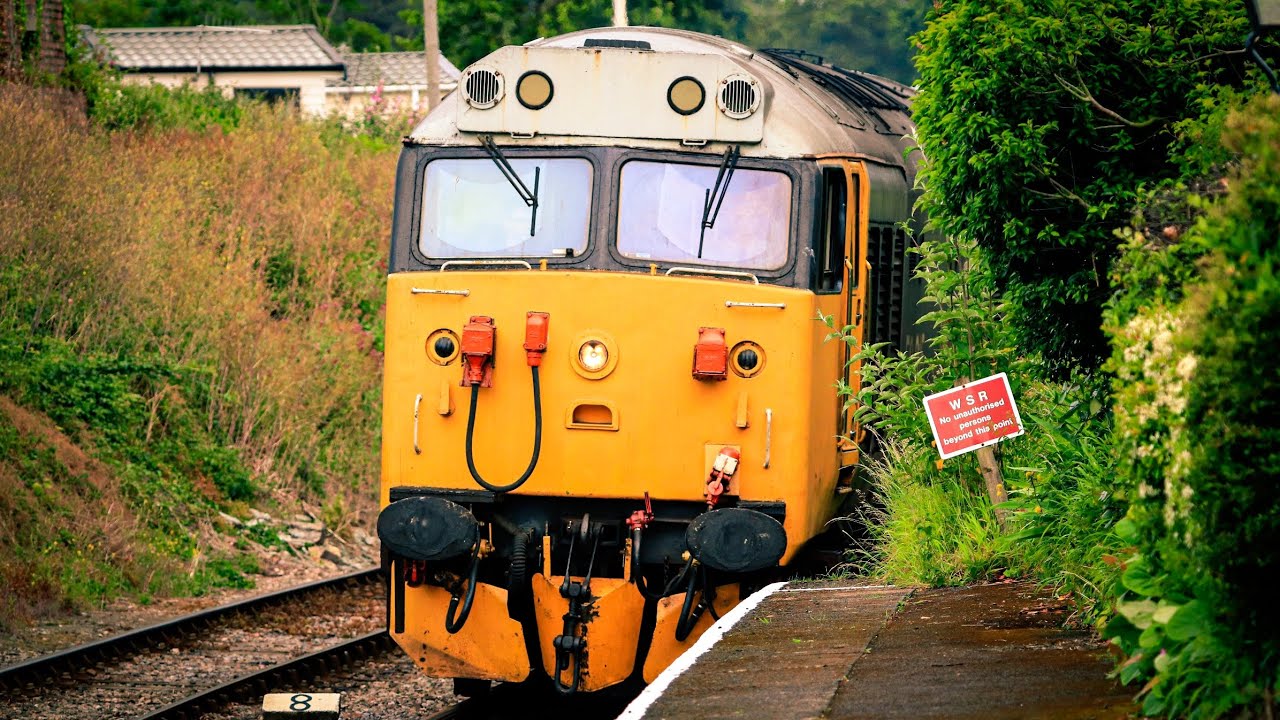 Class 50 diesel locomotive No. 50015 'Valiant' putting on the power ...