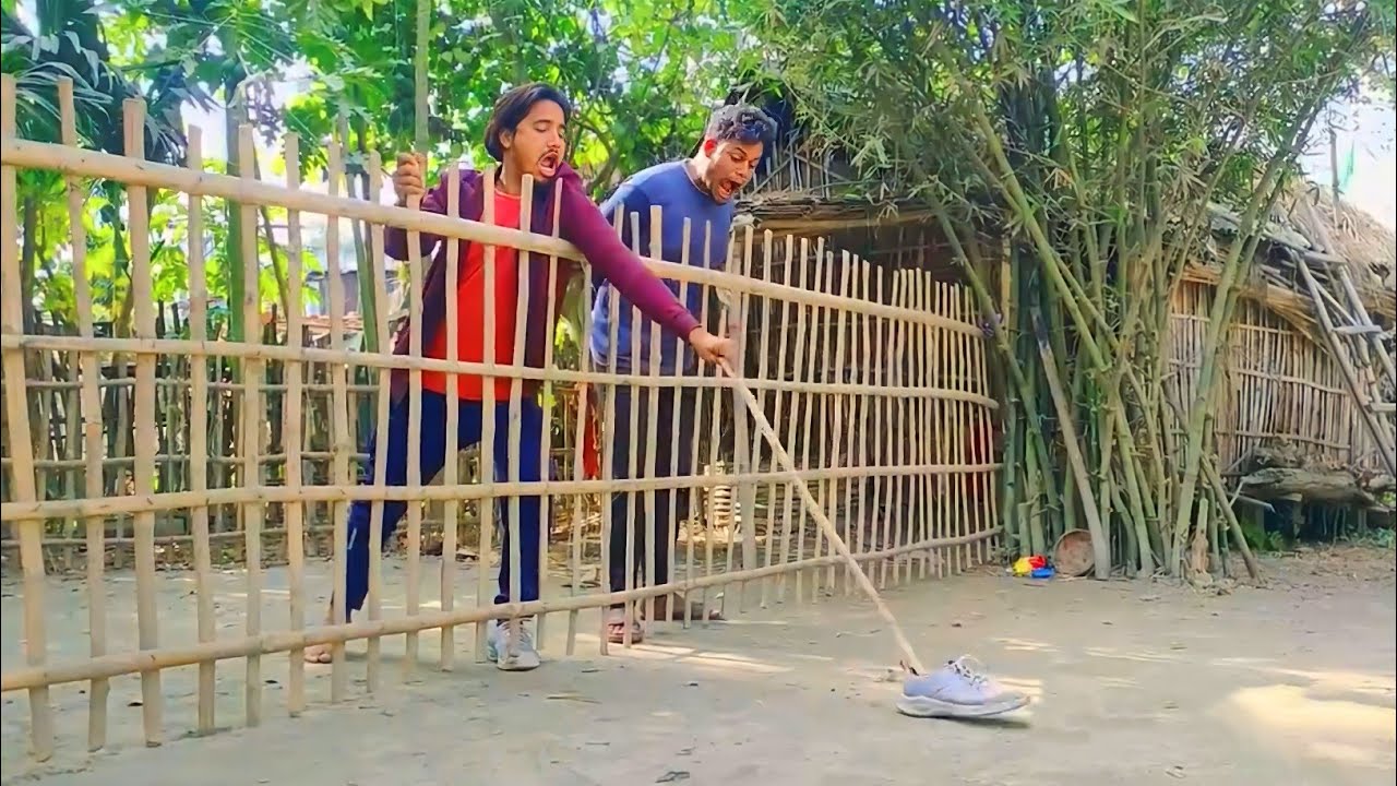 The shoe got stuck and see the act of the friend Comedy videos 2023 Episode 01 By Bindas Fun Bs ...