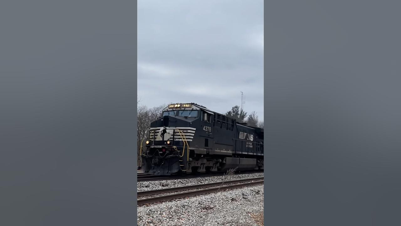 NS 4378, UP 7625, & NS 3672 on NS 29A in Hobart IN #trains #railroad #norfolksouthern #nstrains ...